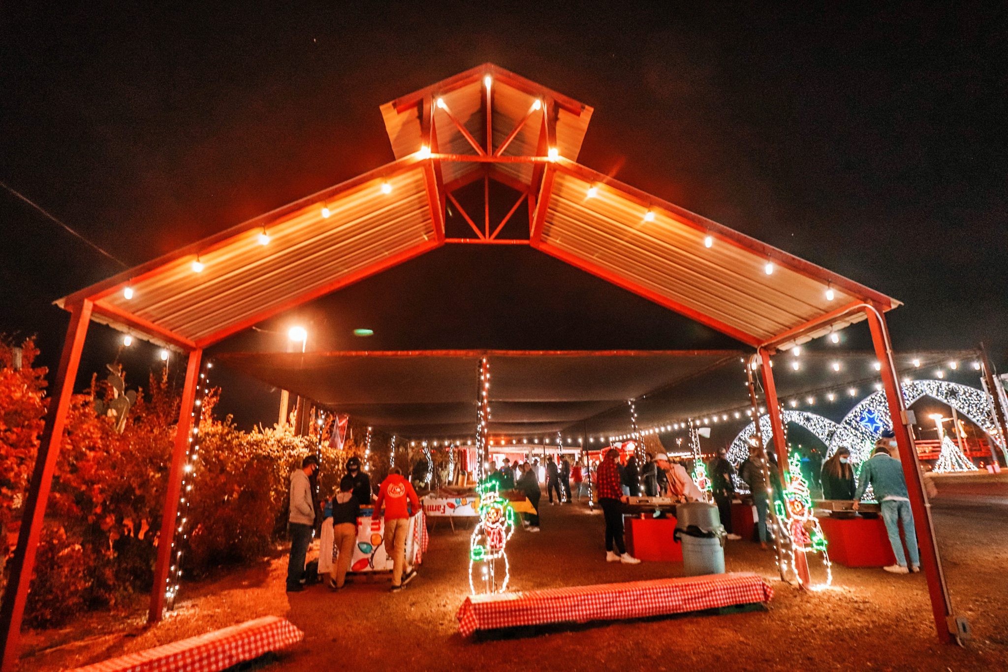 18 Awesome Places to Go in Arizona During the Holidays | Simply Wander