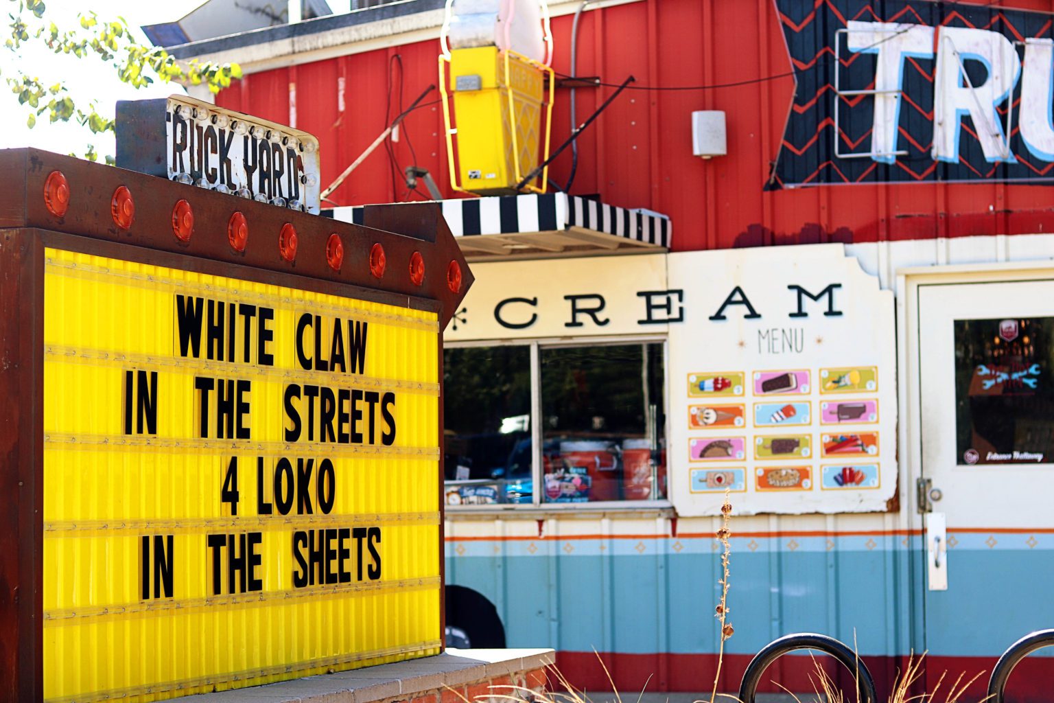 Six Unique Places to Eat in Dallas Texas - Simply Wander