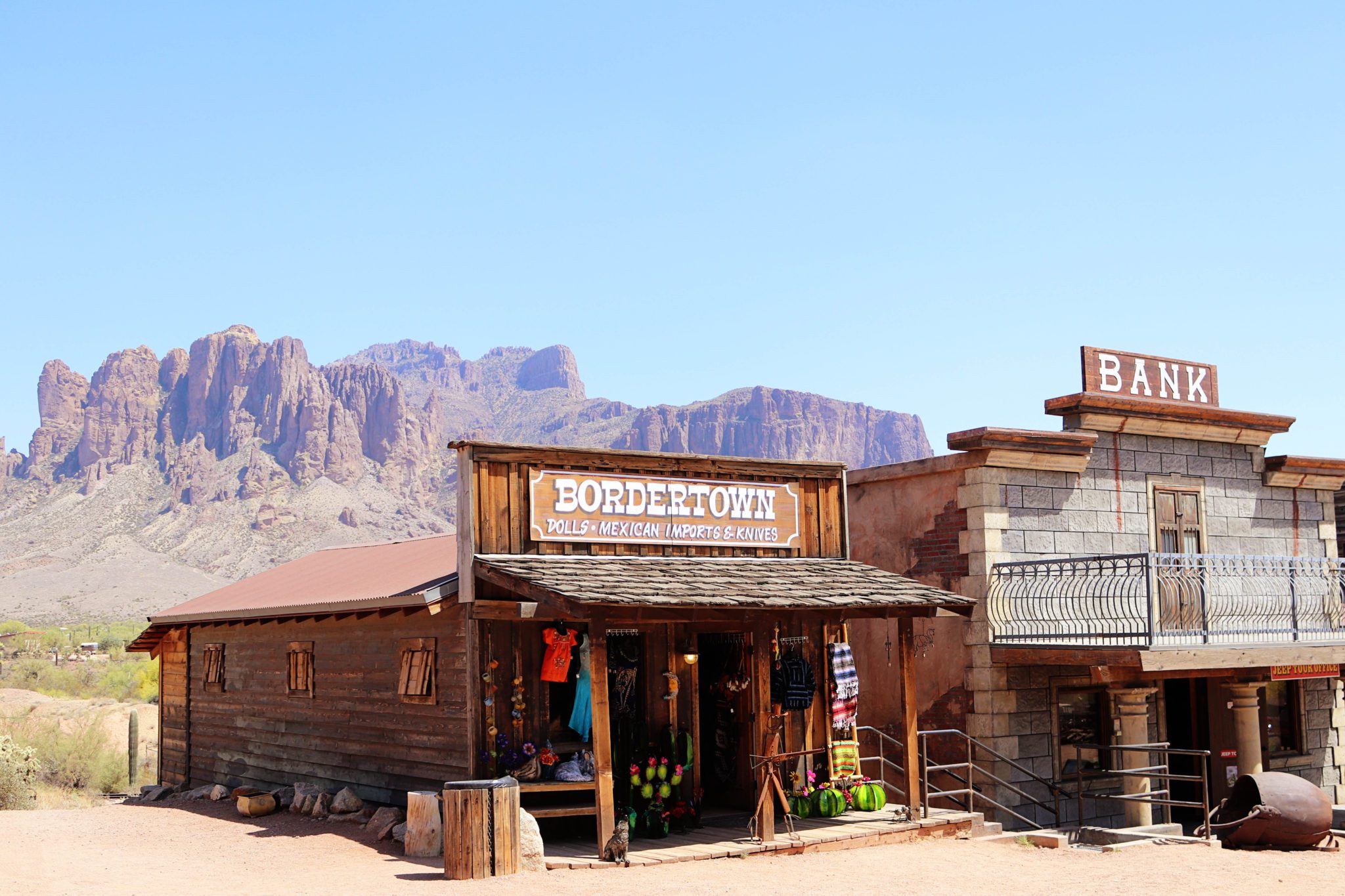 7 of the Coolest Ghost Towns in Arizona | Simply Wander