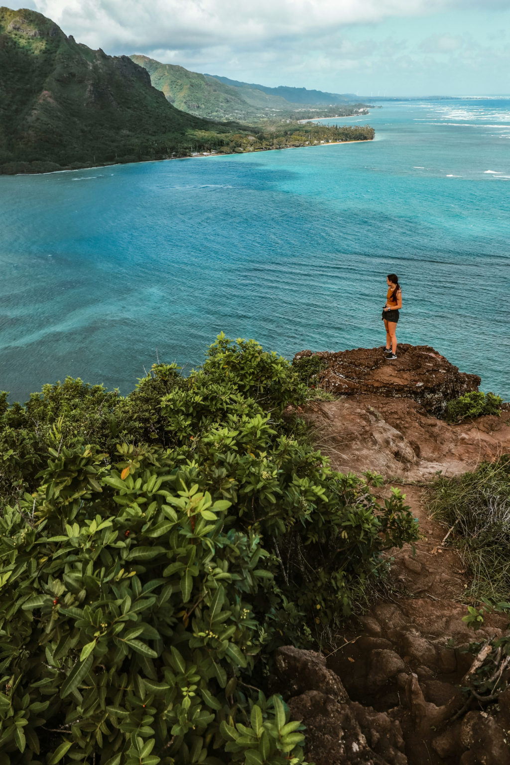 Oahu Bucket List Hike: Olomana Trail (Three Peaks) | Simply Wander