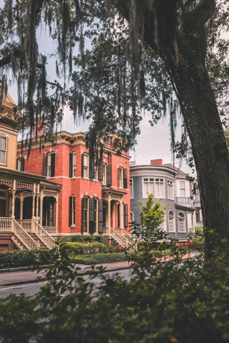 12 Things to do in Savannah on a Girls Weekend | Simply Wander