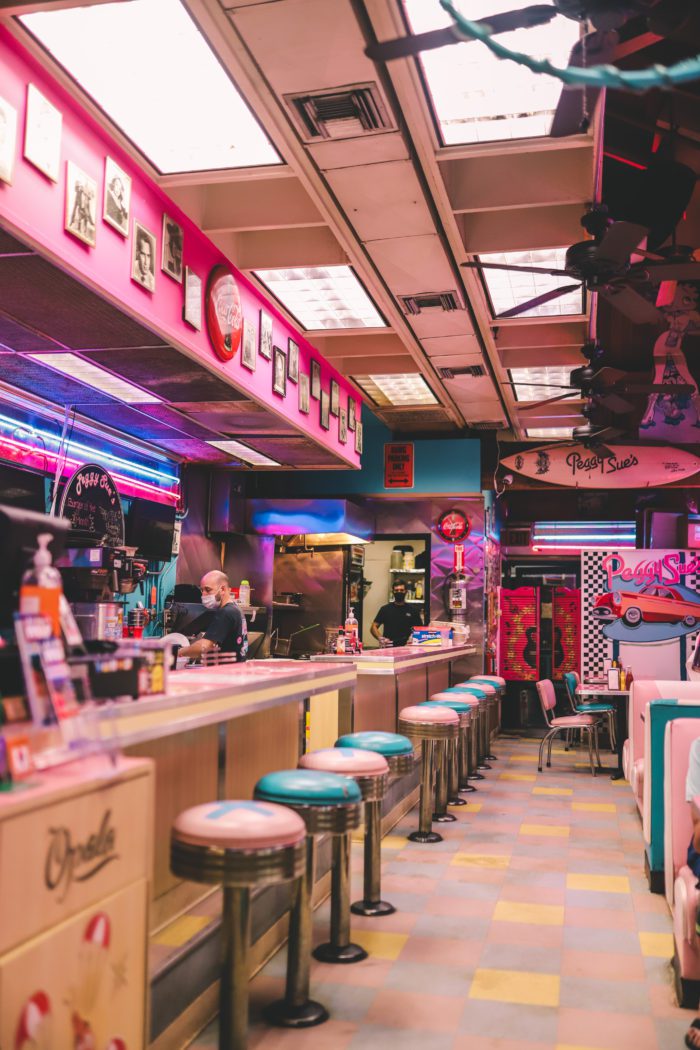 14 Best Places to Eat in Maui Hawaii | Simply Wander