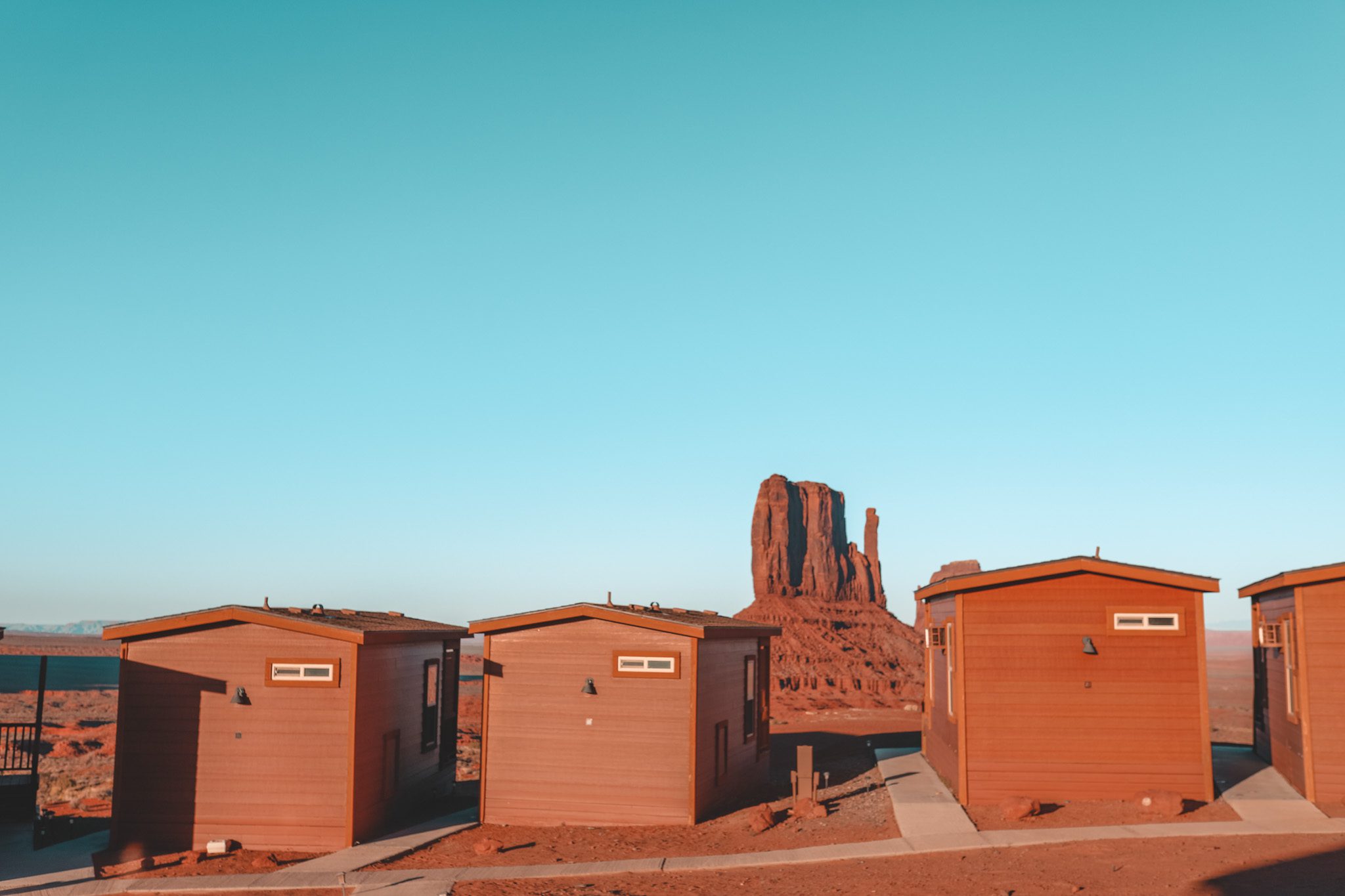 First Time Guide To Visiting Monument Valley | Simply Wander