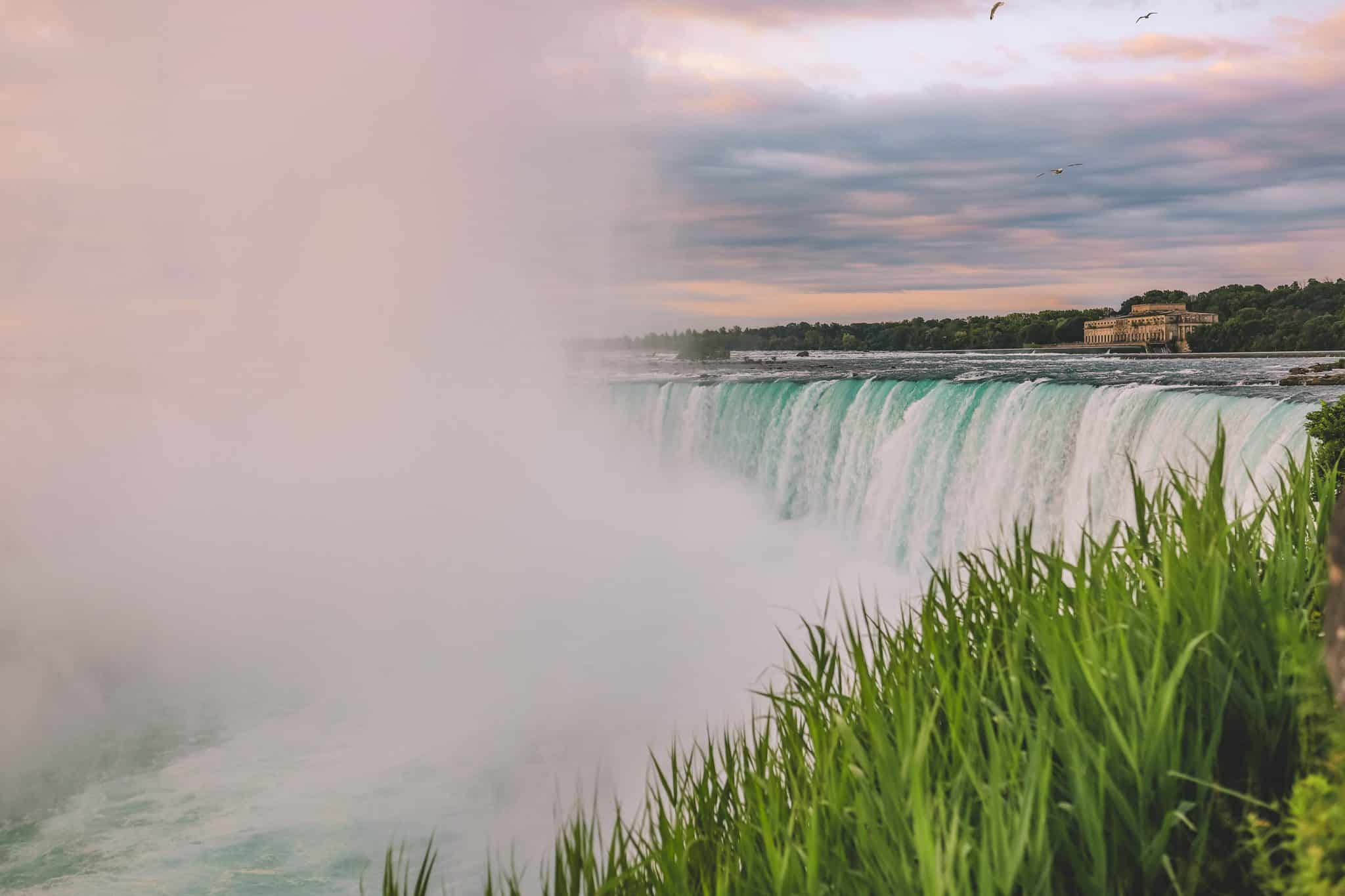 10 Amazing Things to do in Niagara Falls | Simply Wander