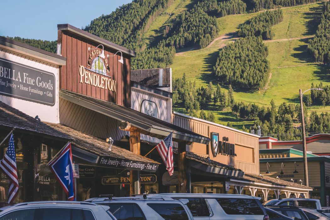 Best Road Trip Stops From Salt Lake City to Yellowstone | Simply Wander